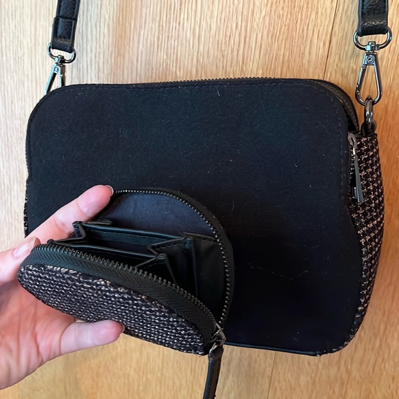 hotter | Bags | Hotter Wool Tweed Vegan Houndstooth Crossbody Shoulder ...